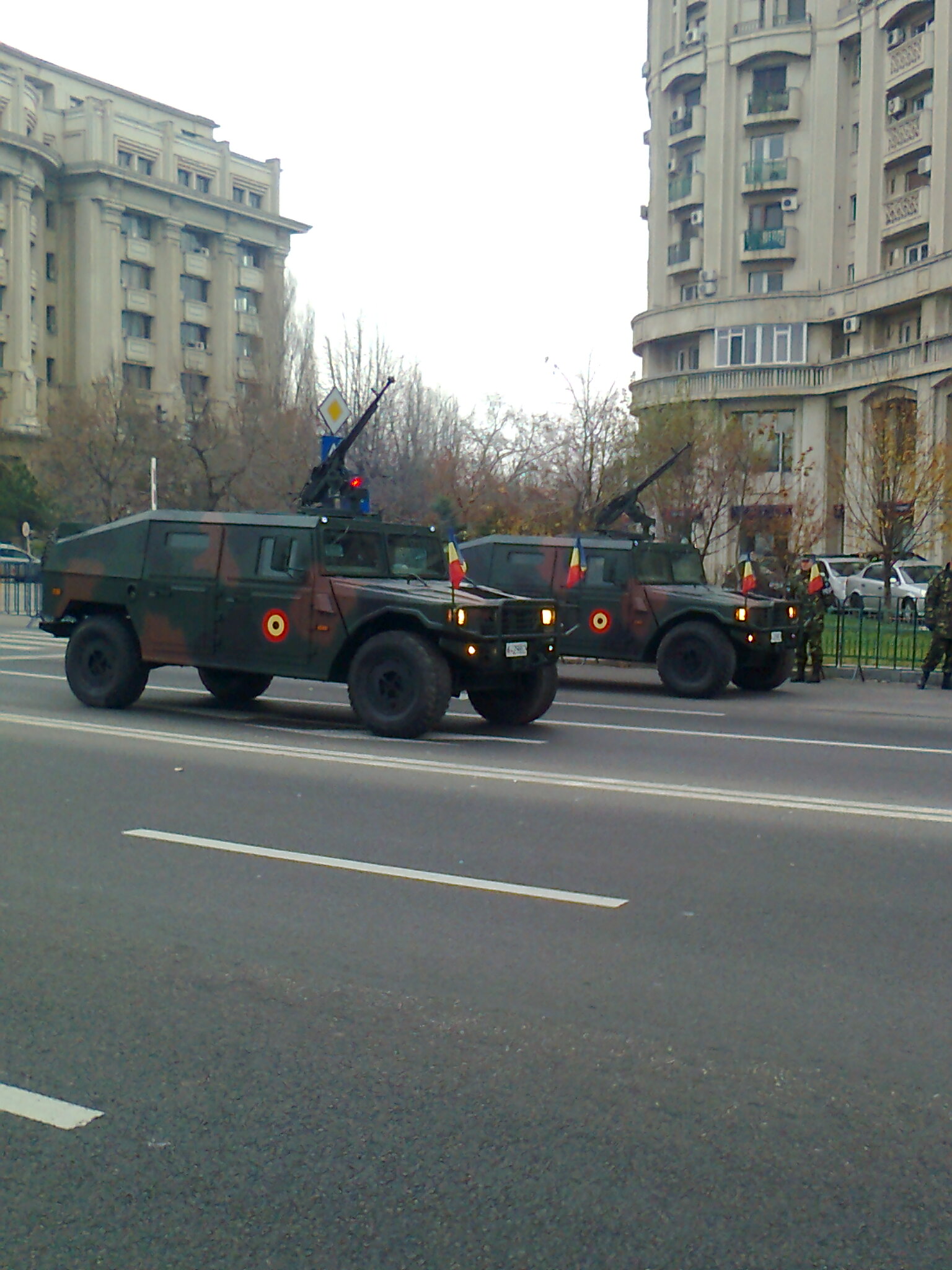 RoMilitary va ofera... - Romania Military