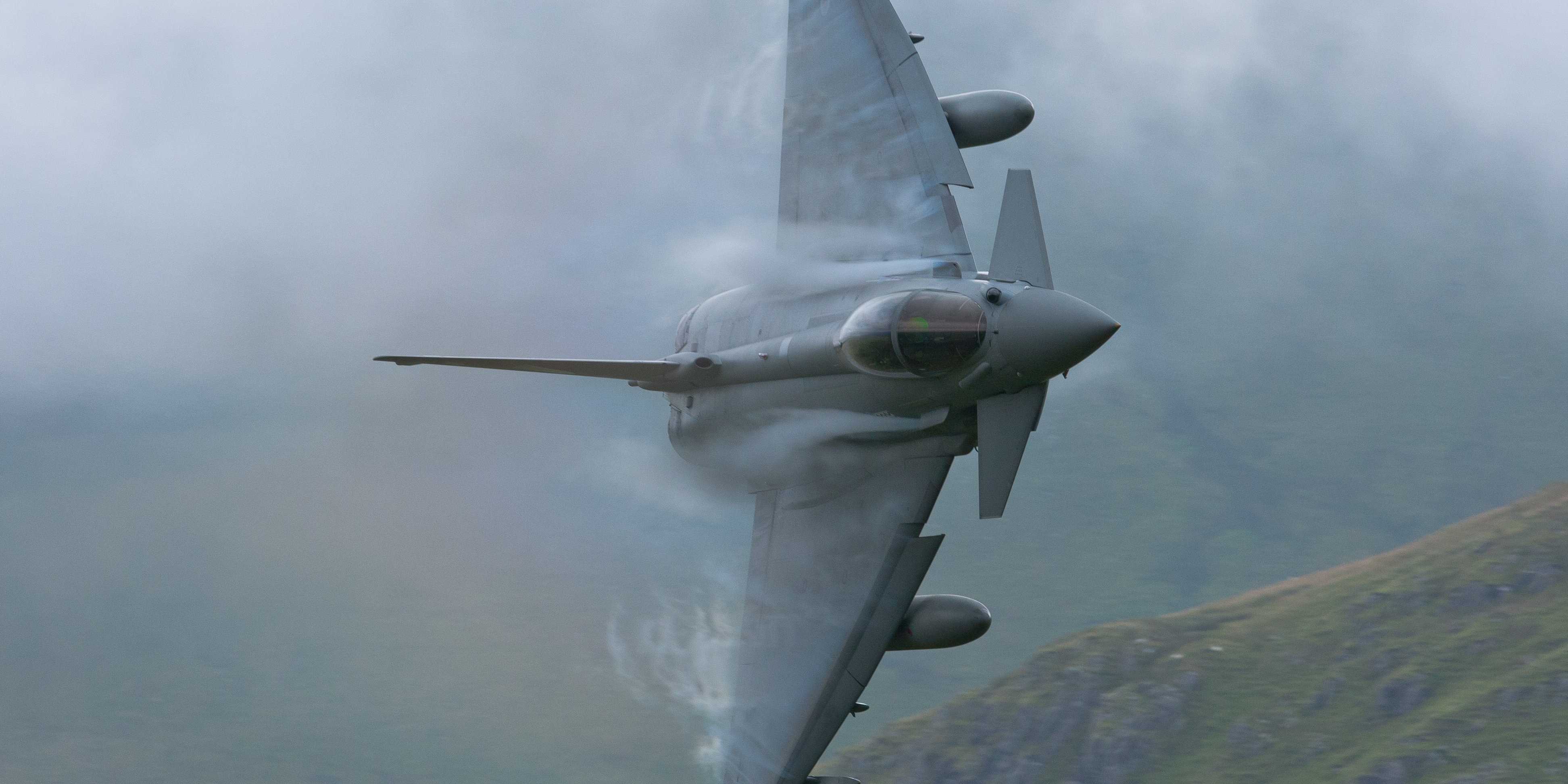 EF Typhoon, mai agil - Romania Military