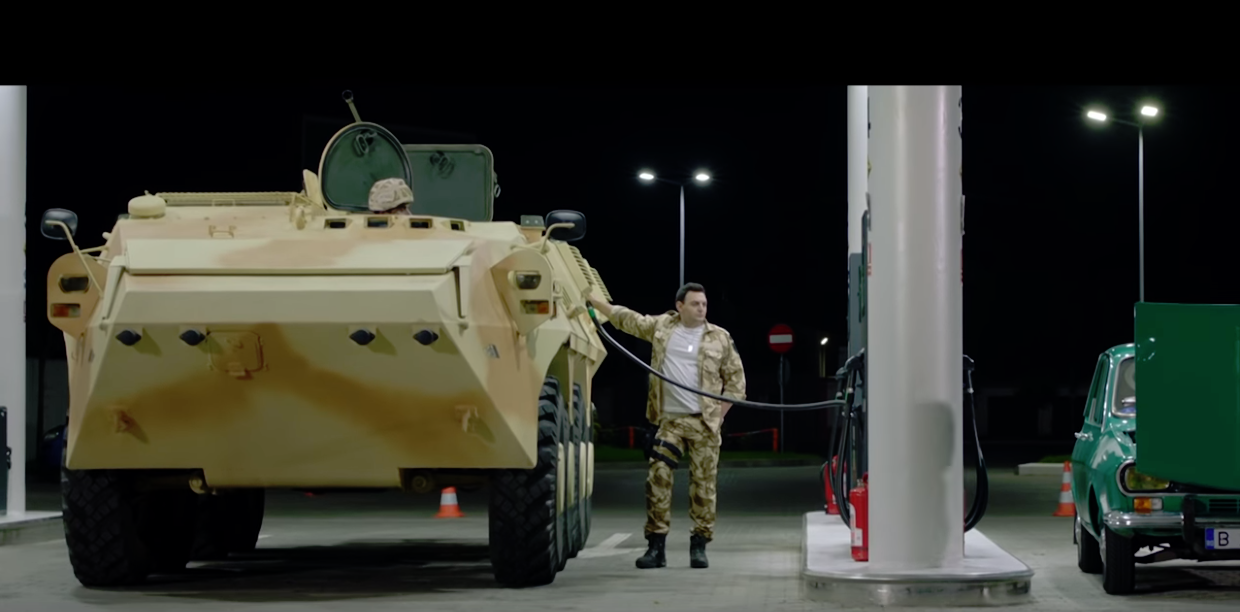 Articolul de noapte - Saur 2 si reclama - Romania Military