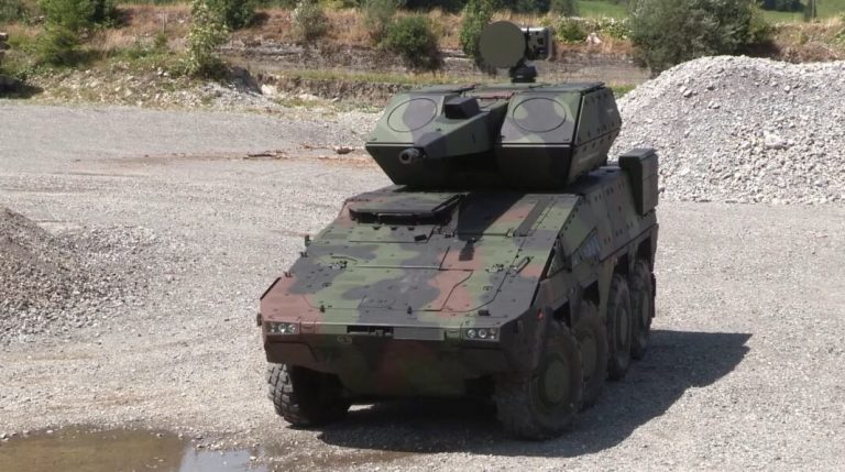 Boxer MGS cu turela John Cockerill Defense 3000 Series; bonus: Oerlikon ...