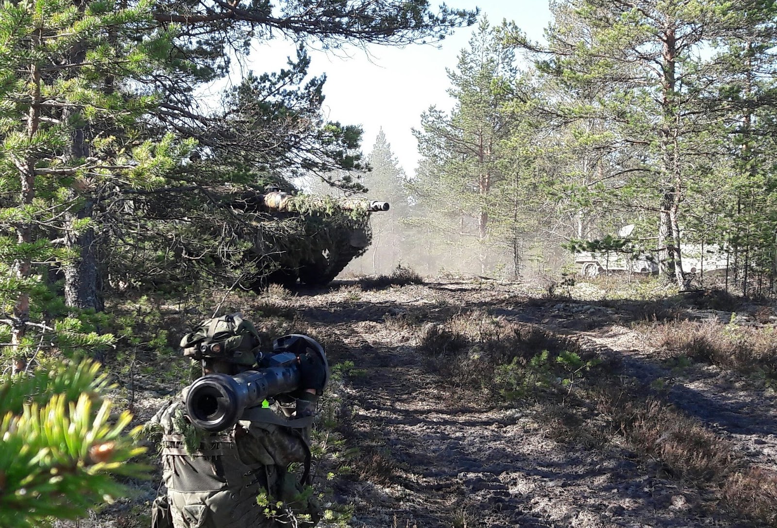 Simulatoare LASER Saab pentru fortele terestre poloneze - Romania Military