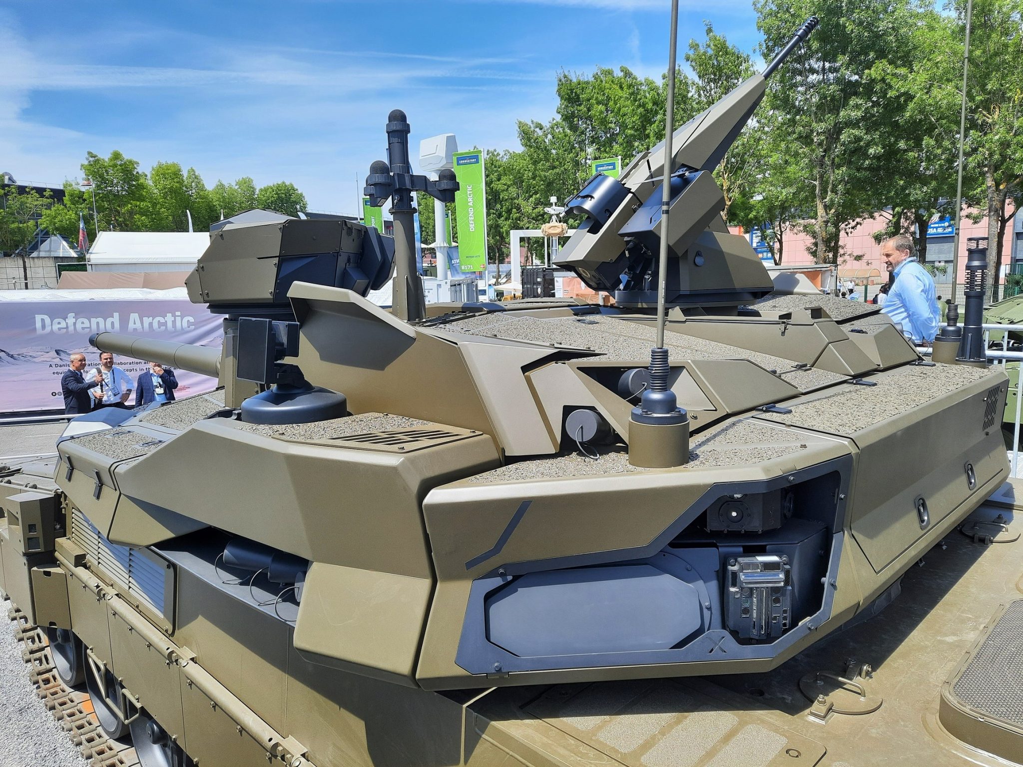 Panther versus EMBT - Romania Military