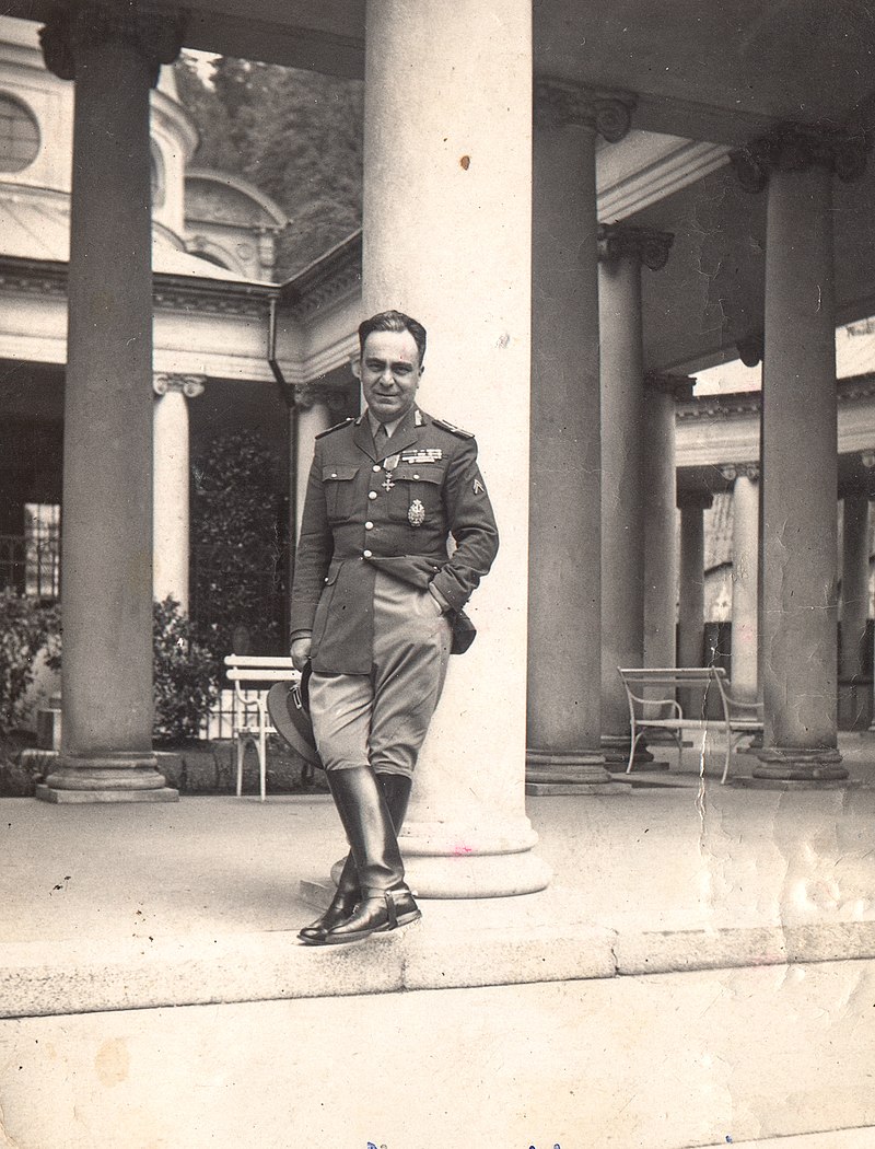 General de brigadă Florin Rădulescu - Romania Military