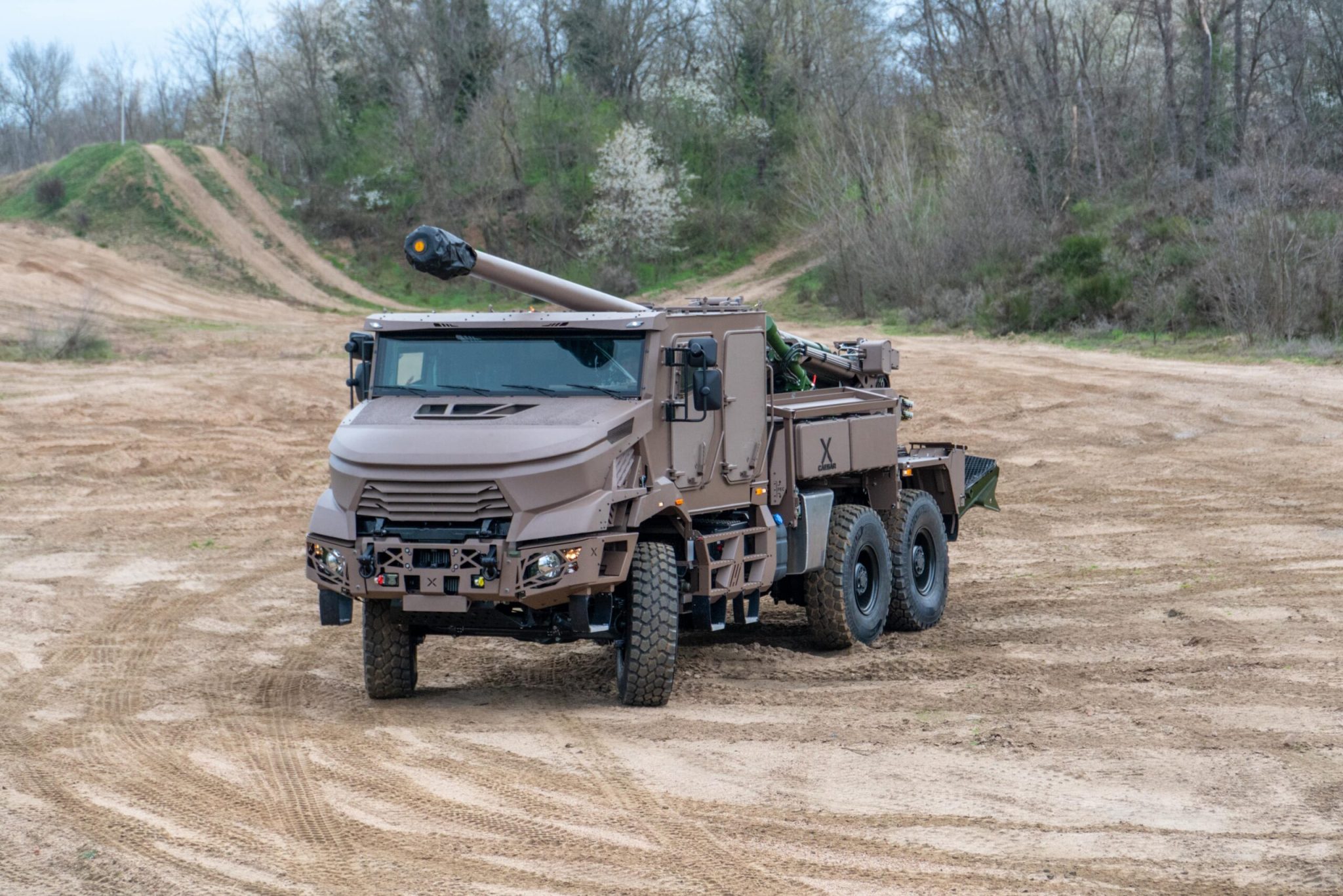 CAESAR se vinde bine... - Romania Military