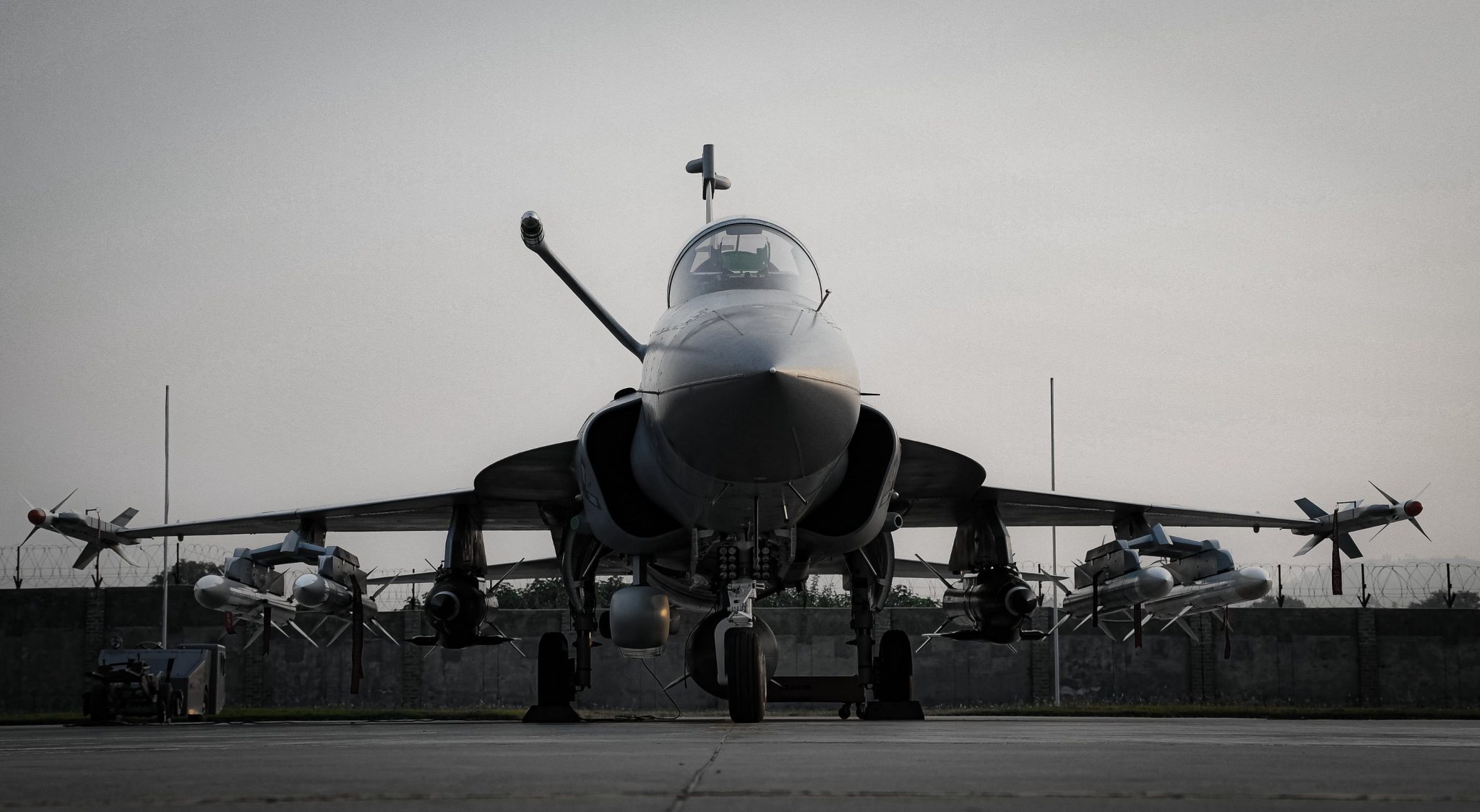 Azerbaijan cumpara JF-17C Block-III - Romania Military