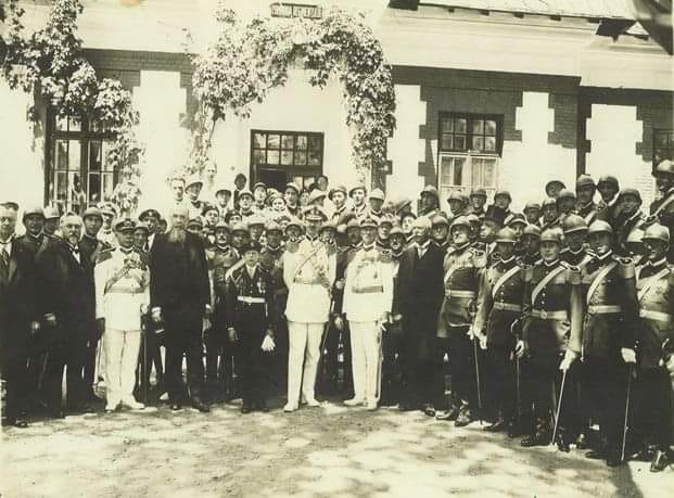 Regimentul 2 Pionieri de Gardă sau o poveste cu pionieri. - Romania ...